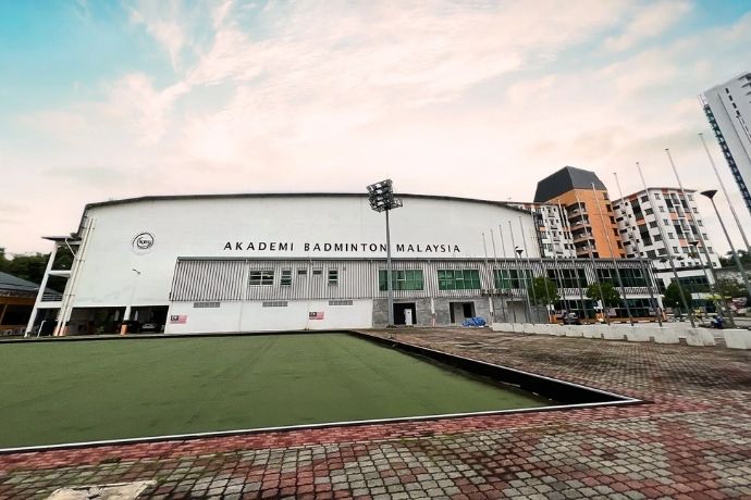 BAM羽球场开放租场！带你体验在国手训练场地打羽球🏸 | 酱好用 | 黑茶编 | 就酱YOUNG
